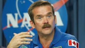 10 Facts about Chris Hadfield - Fact File